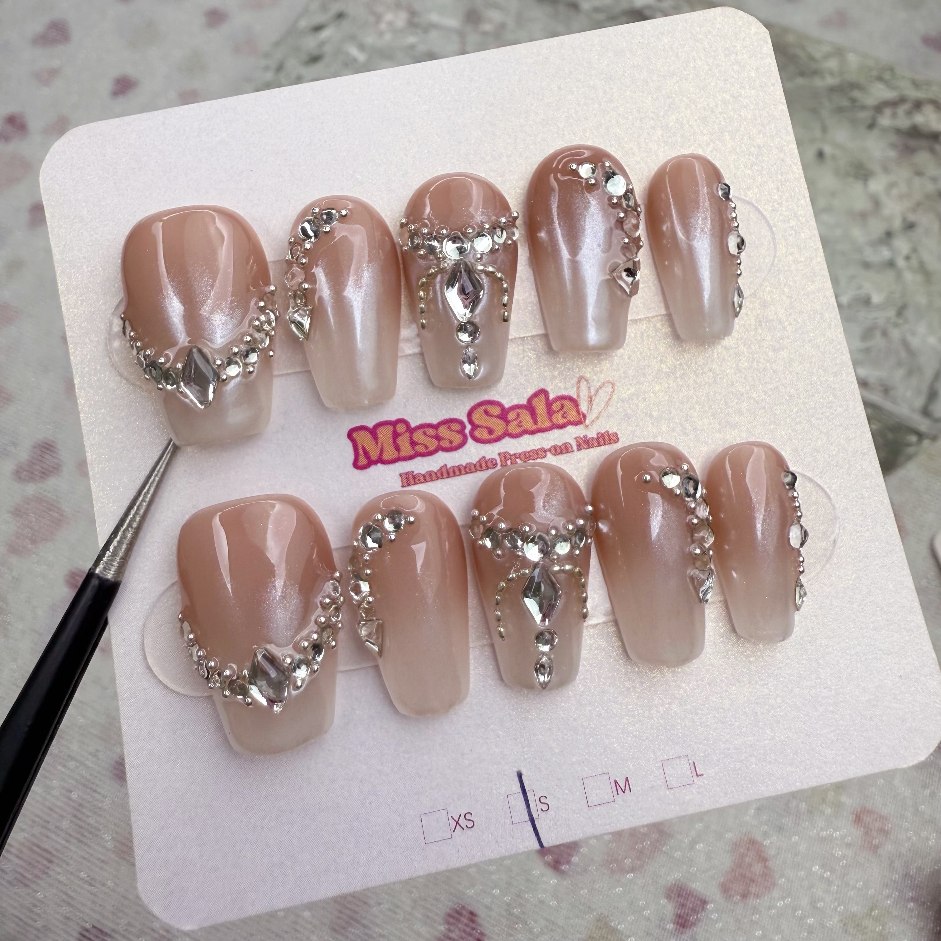 Princess’s Jewelry – Miss Sala Nails